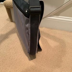 Clive | Bags | Nwt Clive Messenger Slim Bag Adjustable Strap | Poshmark